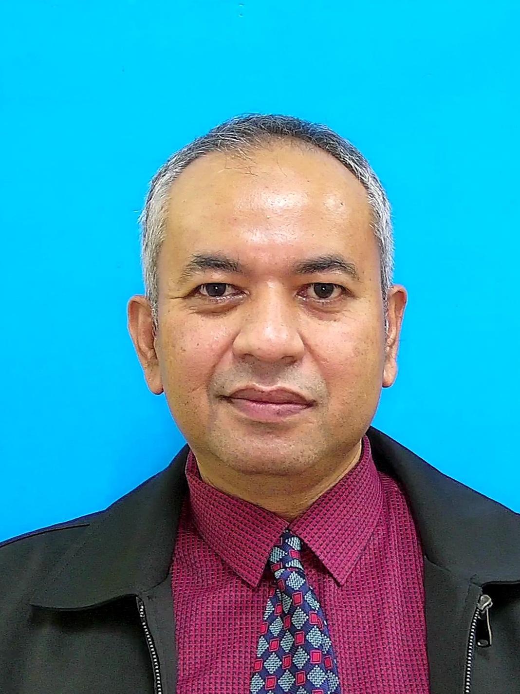 Prof. Dr. Muhammad Sukri B Saud PROFESOR (VK07) Penolong Penyelaras ...